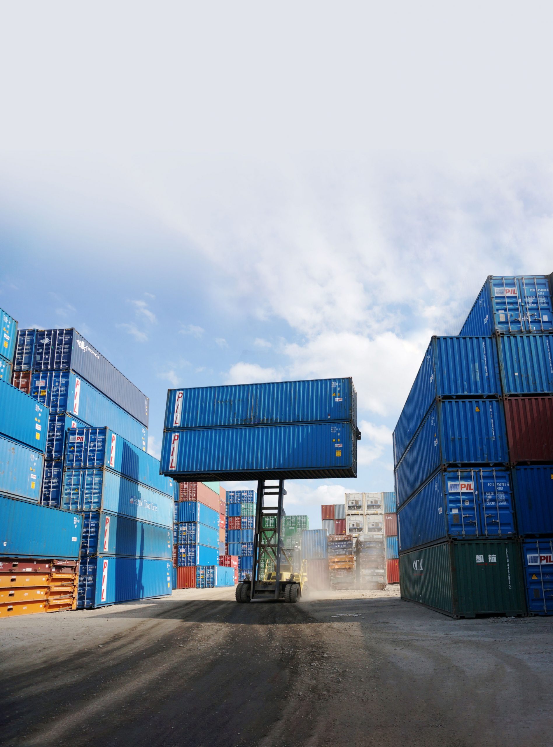 Container Transport - Why is it Important to Choose ISO Sizing?